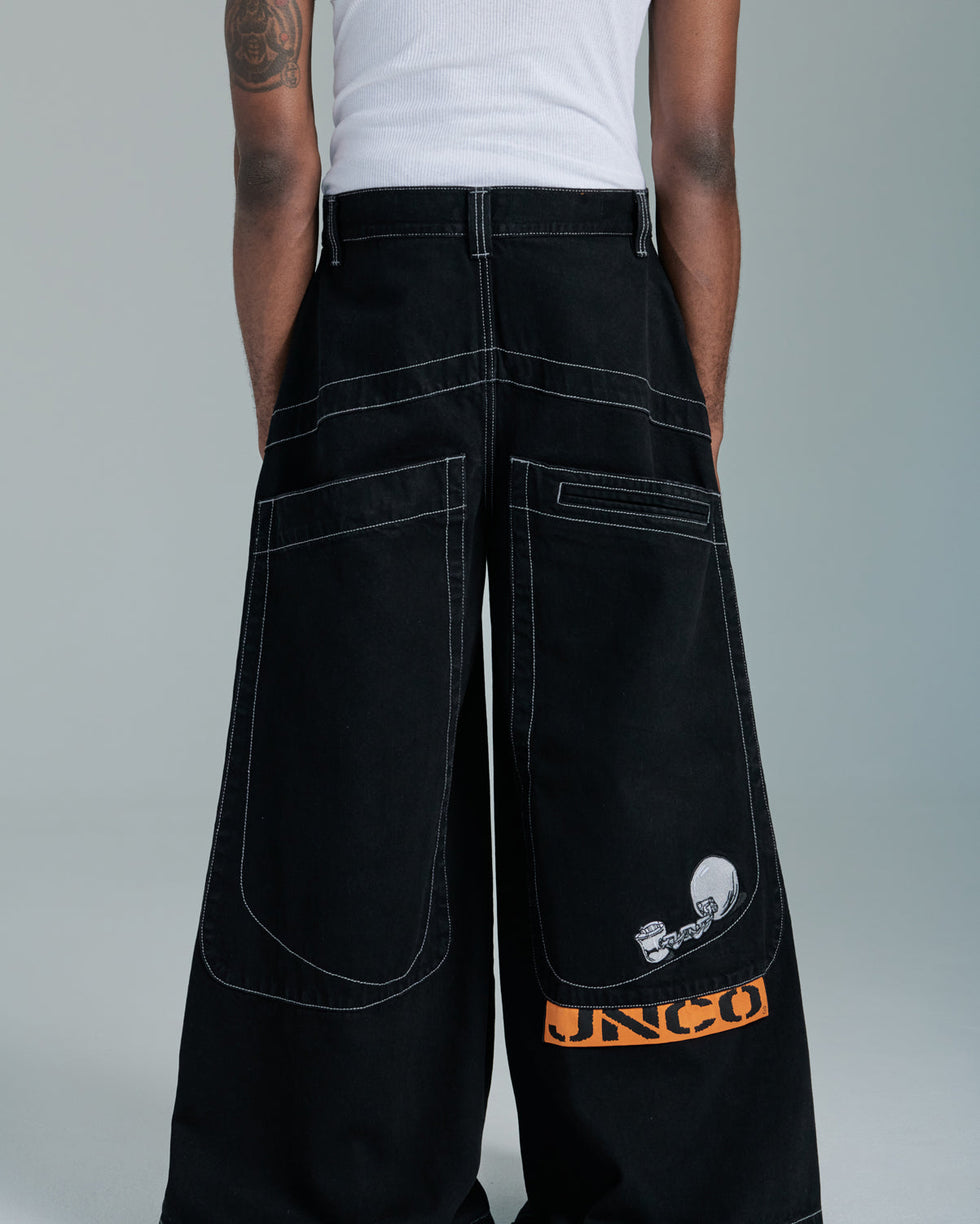 Convict. 50". Jet Black. – JNCO Los Angeles